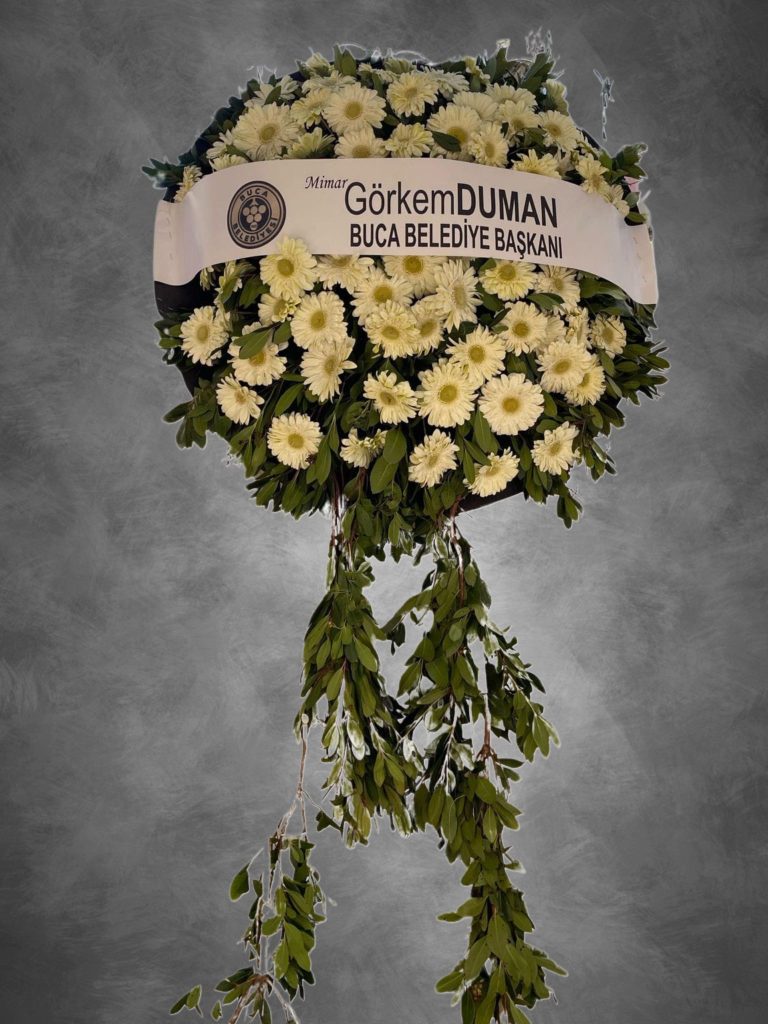 DELUXE CENAZE-MERASİM CANLI BEYAZ GERBERA ÇELENK | Royal Flowers